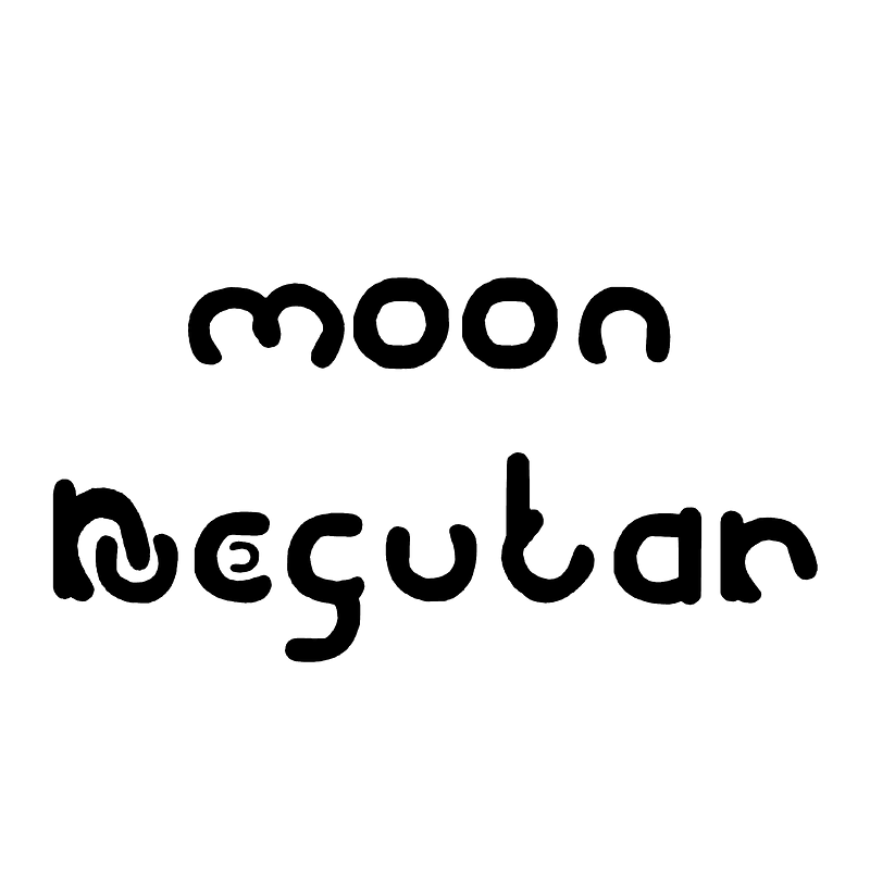 moon Regular - Free fonts on creazilla.com