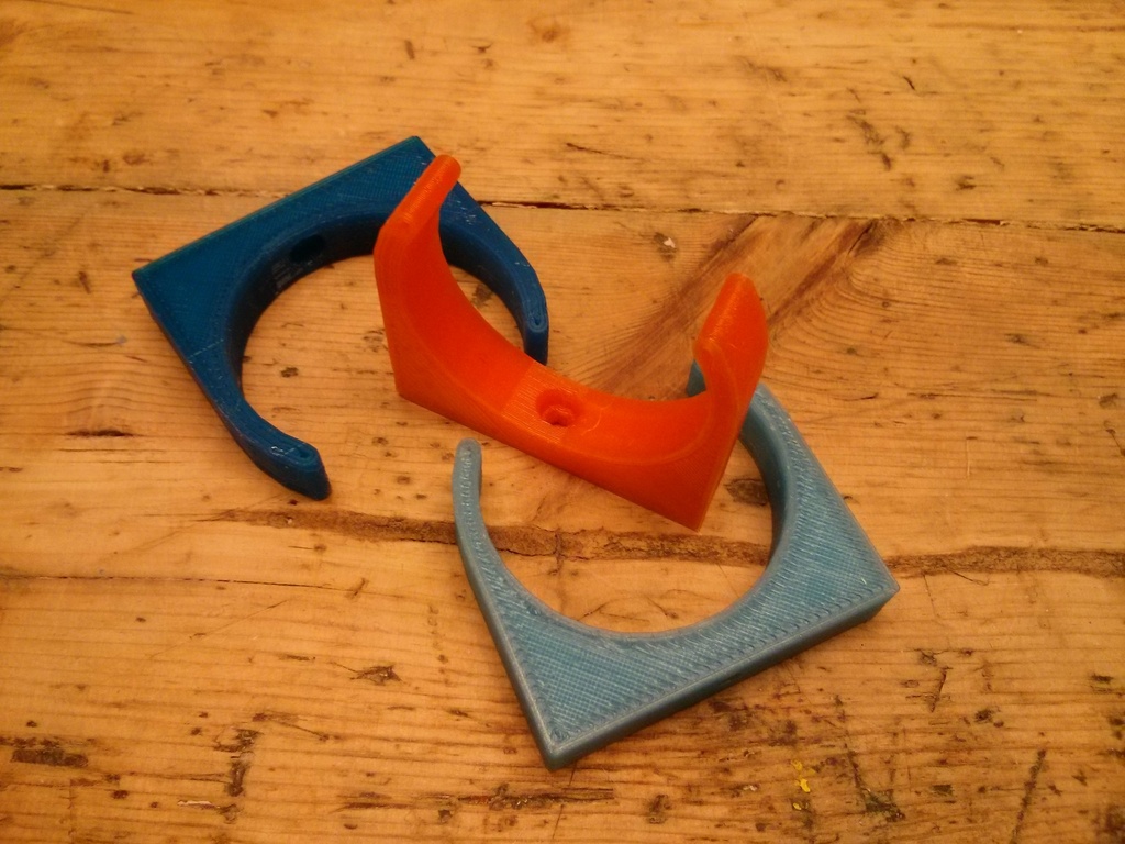 Click & Clamp - Free 3d model on creazilla.com