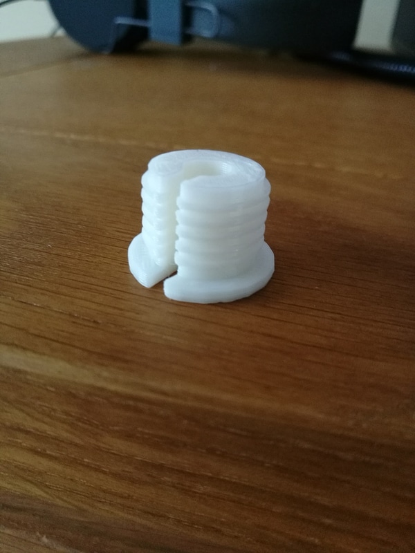 cat7 cable wall plug - Free 3d model on creazilla.com