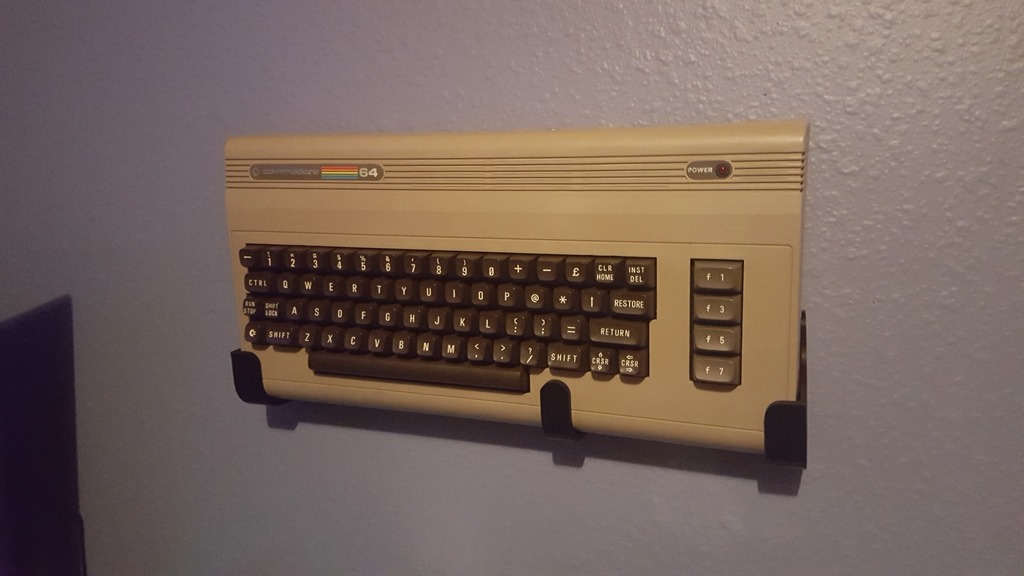 Commodore 64 Wall Mount - Free 3d model on creazilla.com