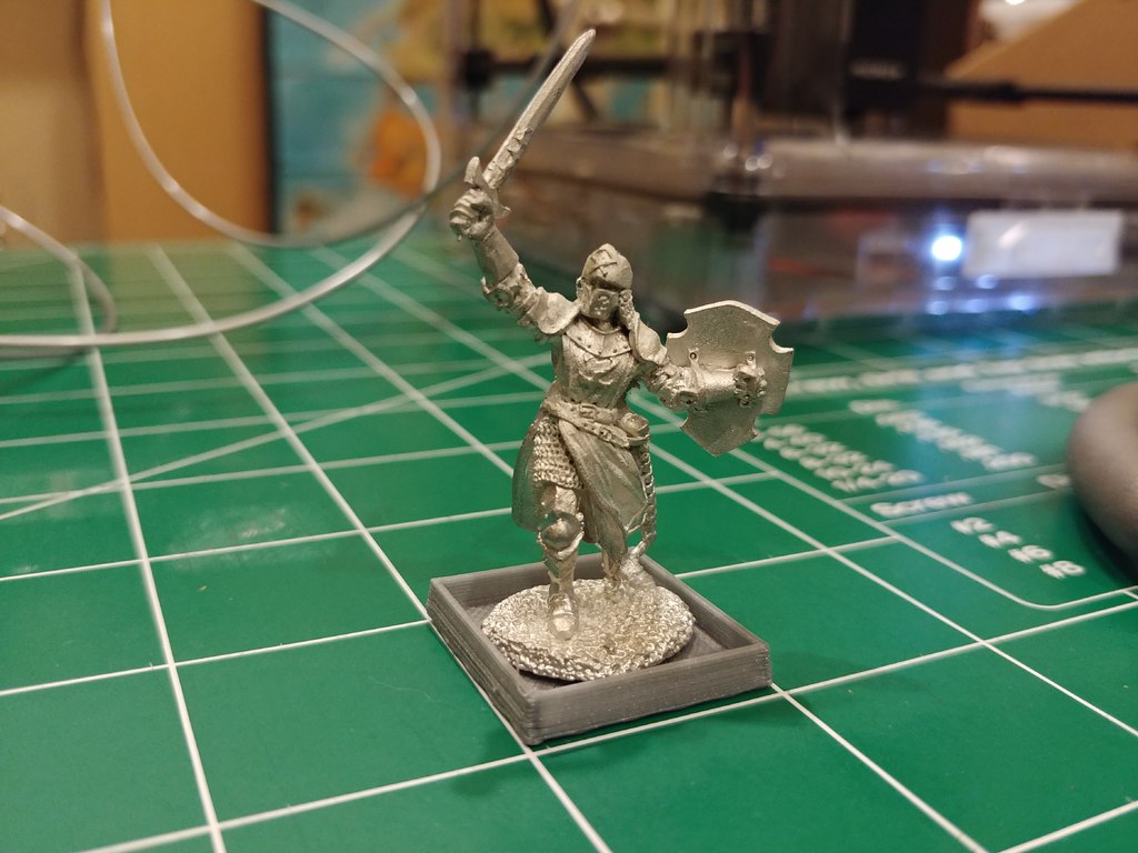 Square One Inch Base for Reaper Miniatures - Free 3d model on creazilla.com