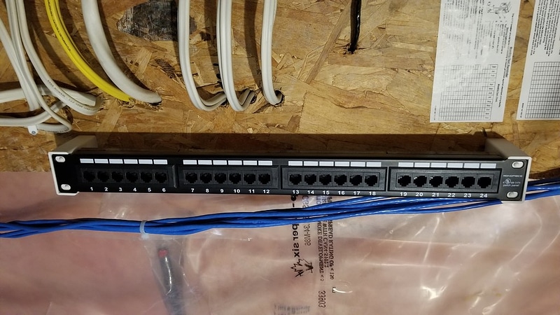 1U Patch Panel Wall Mount - Free 3d model on creazilla.com