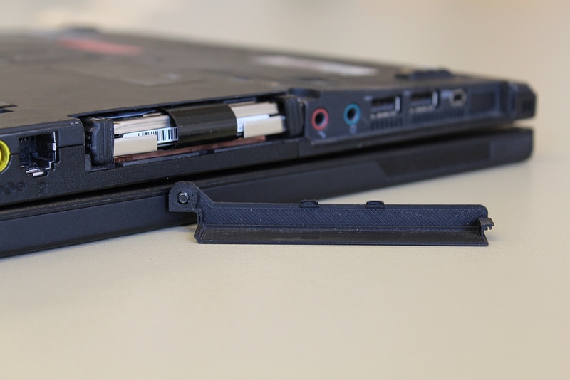 Lenovo Thinkpad X61 T compatible HDD Lid - Free 3d model on creazilla.com