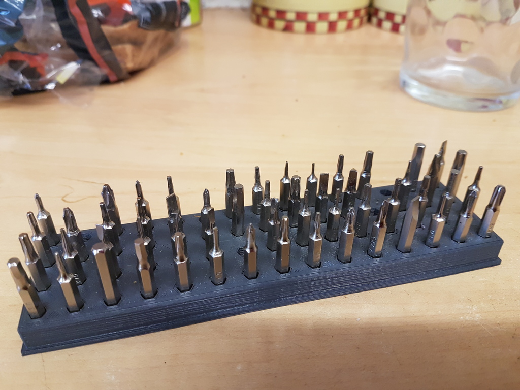 5mm hex screwdriver bit holder - Free 3d model on creazilla.com