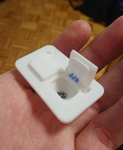 Fully Parametric SMD Parts Holder with Lid - Free 3d model on creazilla.com