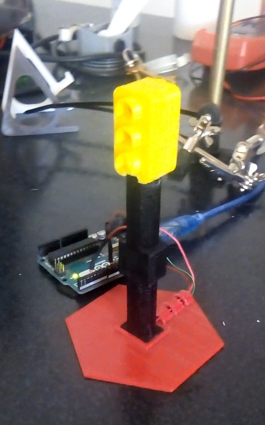 Traffic light with arduino - Free 3d model on creazilla.com
