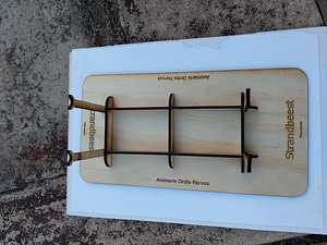 Strandbeest kit stand - 3mm ply laser cut - Free 3d model on creazilla.com