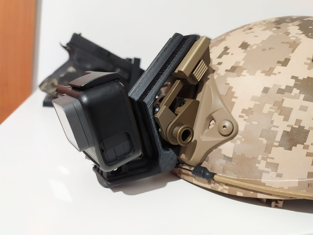 Wilcox J-Arm Dovetail GoPro Mount - Free 3d model on creazilla.com