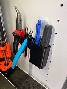 Wall custom tool holder - Free 3d model on creazilla.com