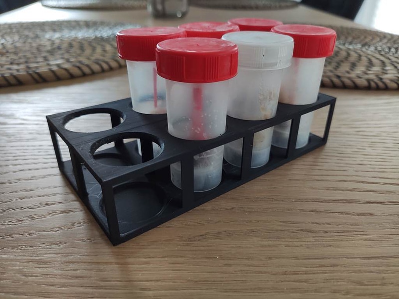 28 mm Vial Rack - Free 3d model on creazilla.com